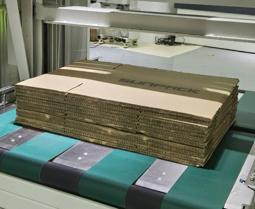 Sunpack Paper banding machinebanded corrugated box cartons